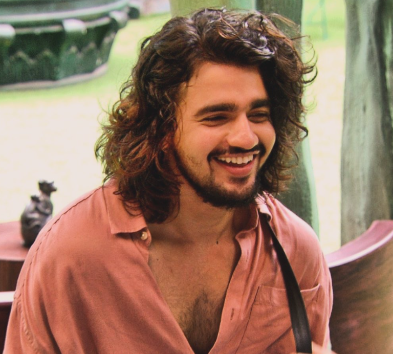 Vikrant Massey (Indian Actor) Biography, Wiki, Early-life, Career ...